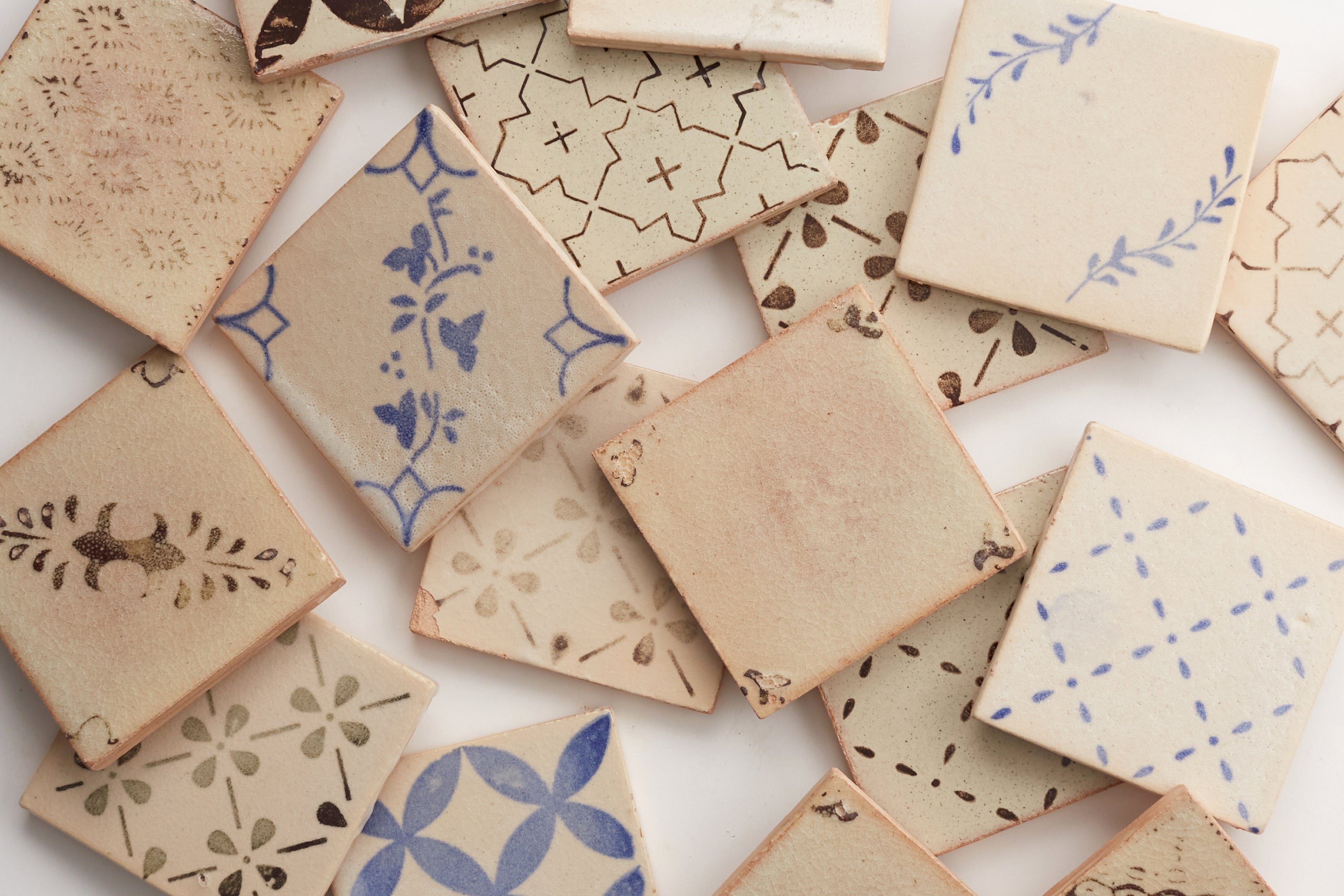 Eastern Expression: Henna - Outdoor Vintage Terracotta Tile - OUTERclé ...